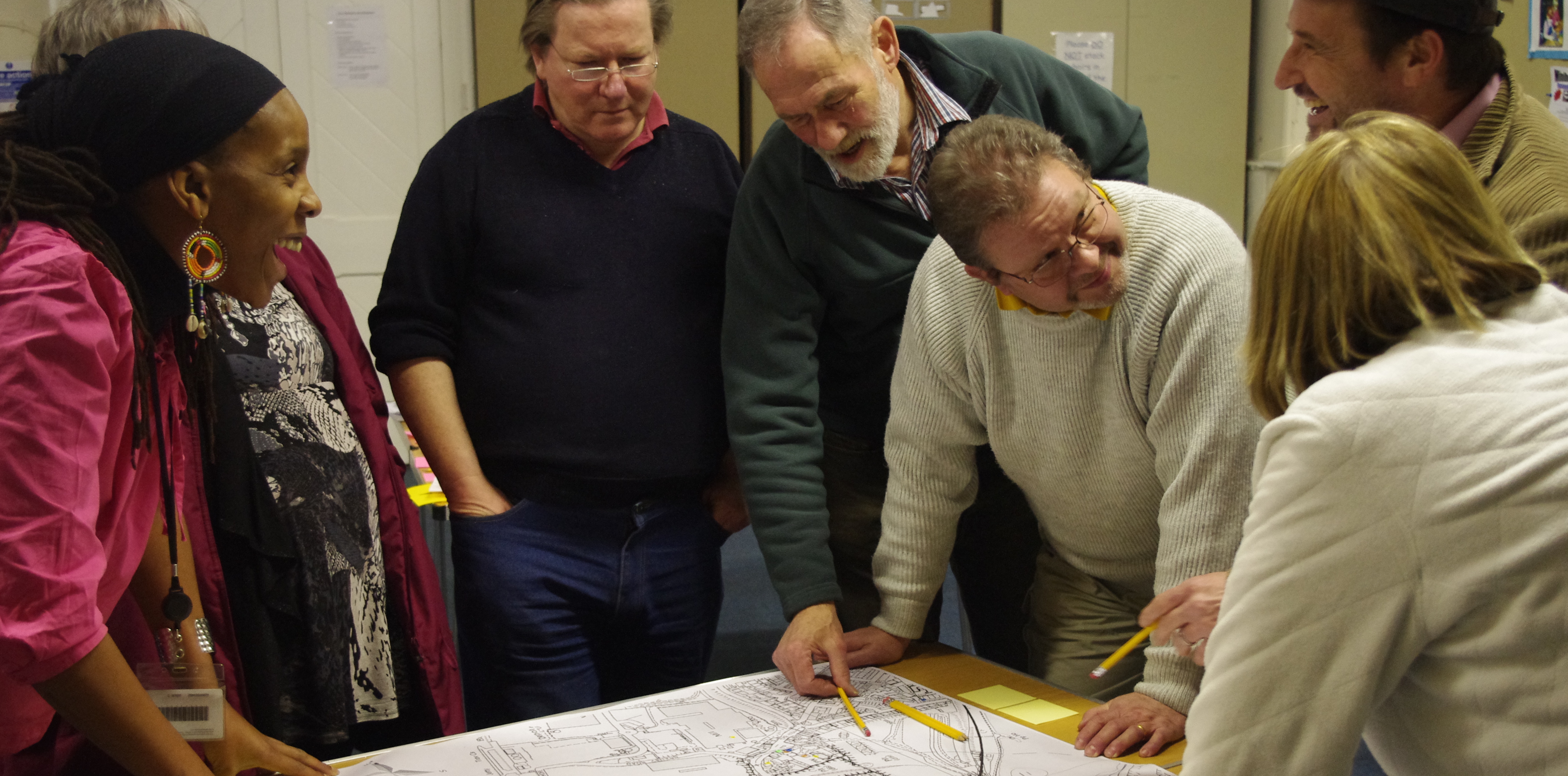 Residents enjoy a mapping workshop | Mapping for Change